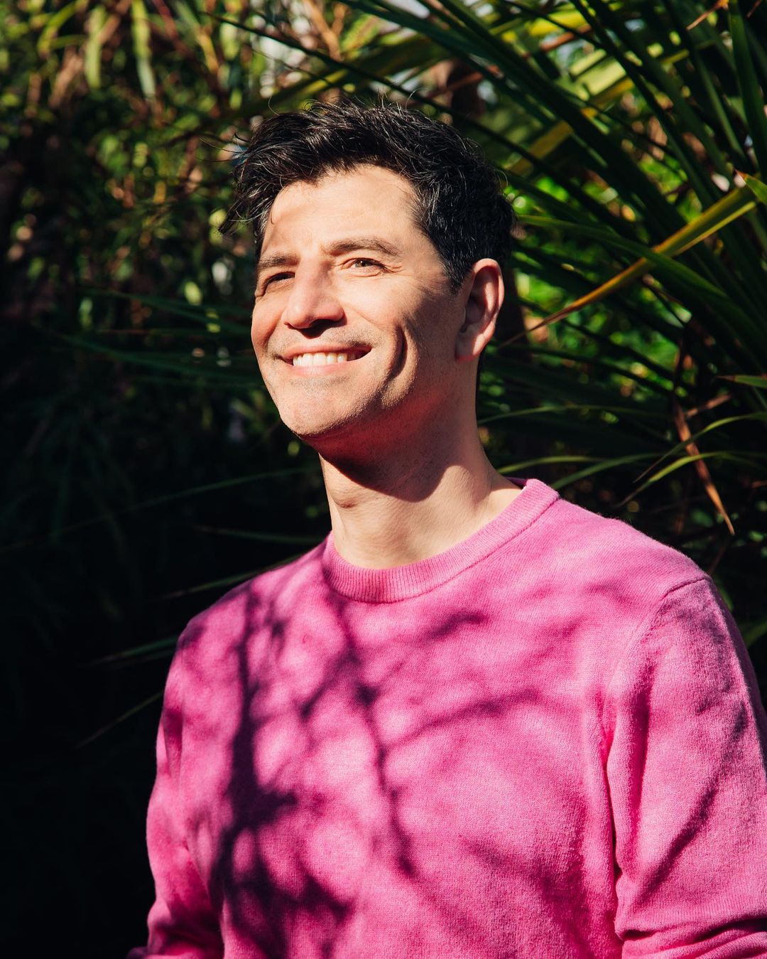 Ο Σάκης Ρουβάς μαγείρεψε κερκυραϊκή συνταγή σε ταβέρνα της Σκιάθου - Foodlife.gr