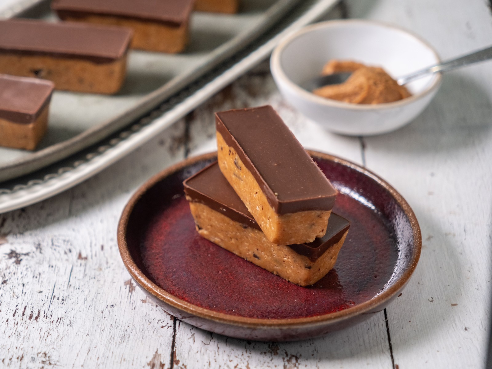 Συνταγή: Υγιεινές μπάρες με φυστικοβούτυρο και σοκολάτα, χωρίς ζάχαρη - Foodlife.gr