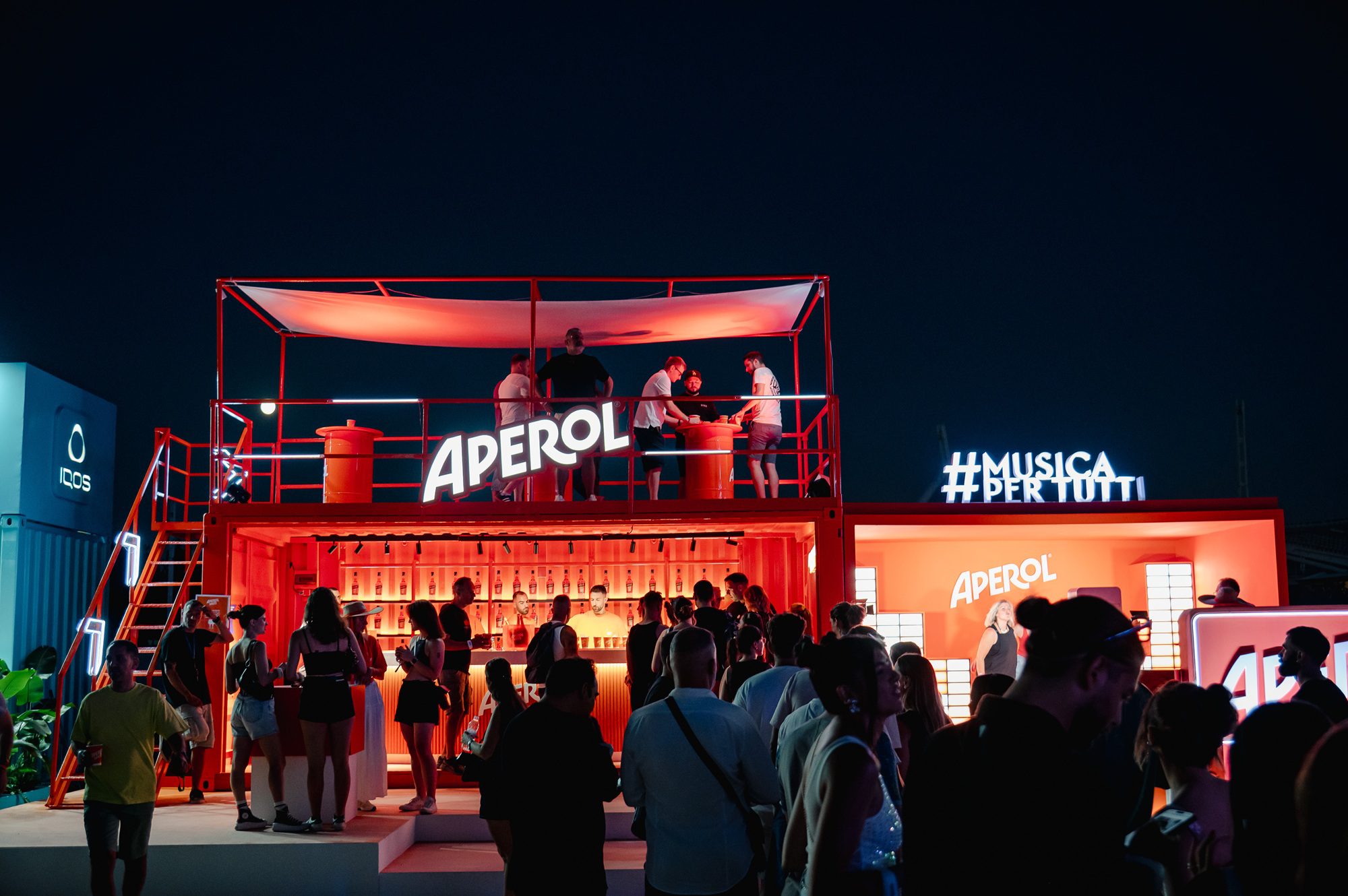 Το Aperol απογείωσε το Primer Music Festival 2025 με ένα μοναδικό drone ...